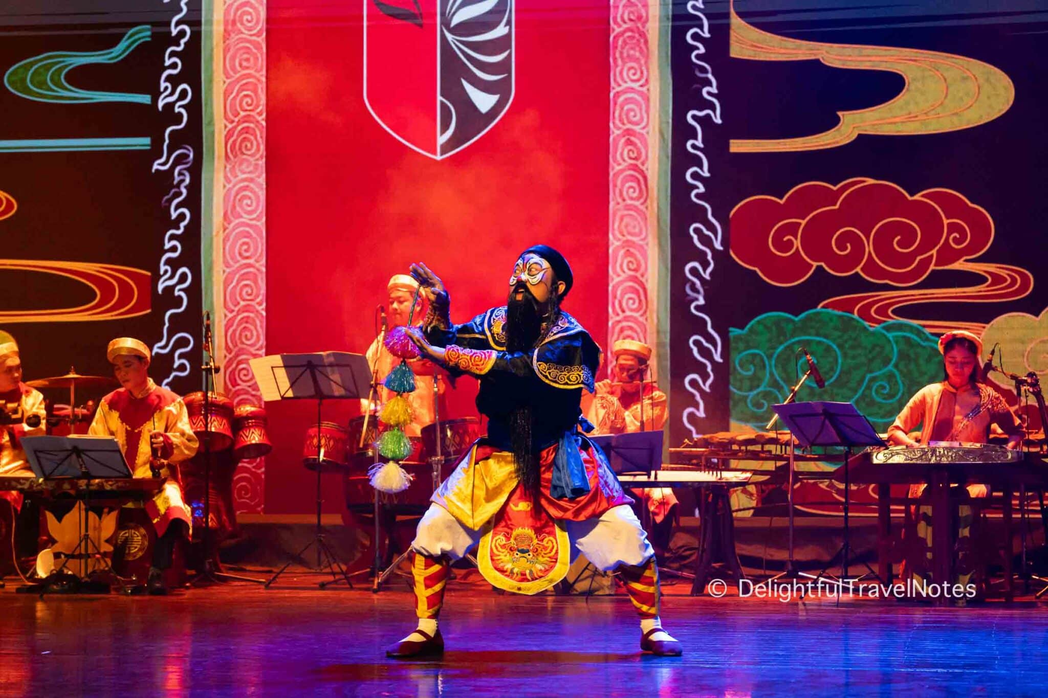 A Cultural Experience in Da Nang: Traditional Art Performances at ...