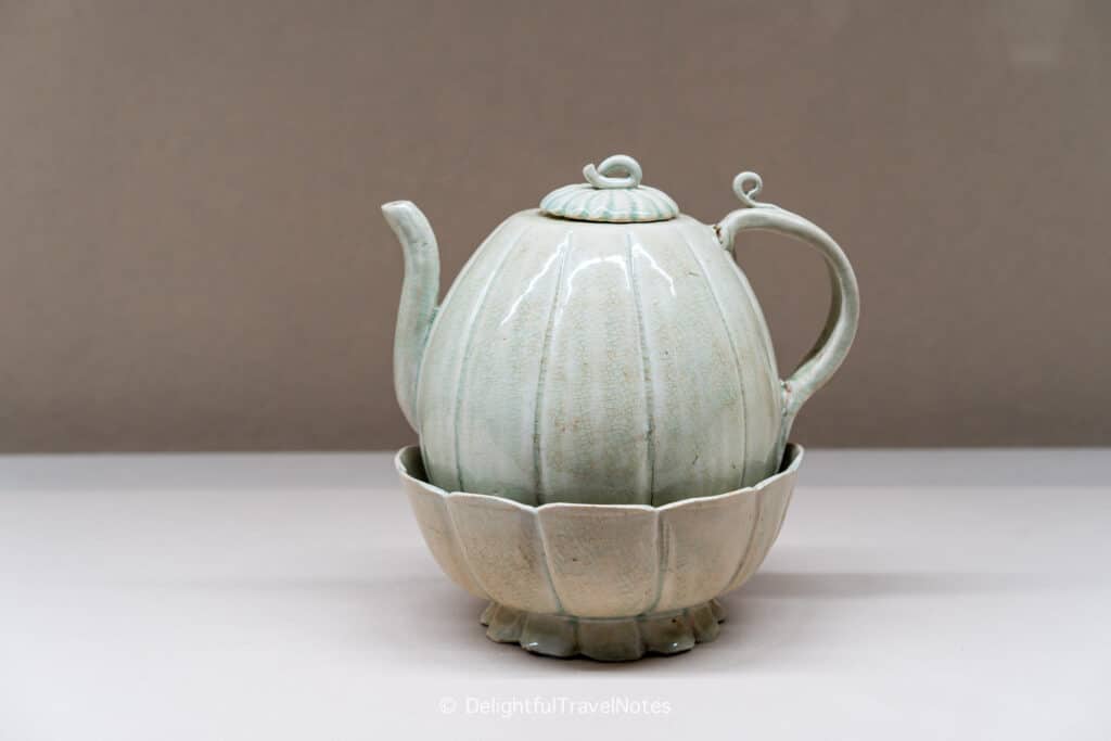 Osaka Museum of Oriental Ceramics Guide: Pricey Tickets but Worth A ...